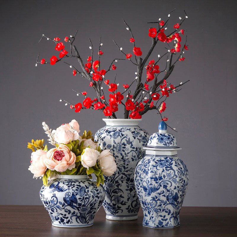 The Secret Meanings Behind Traditional Chinese Porcelain Motifs ...